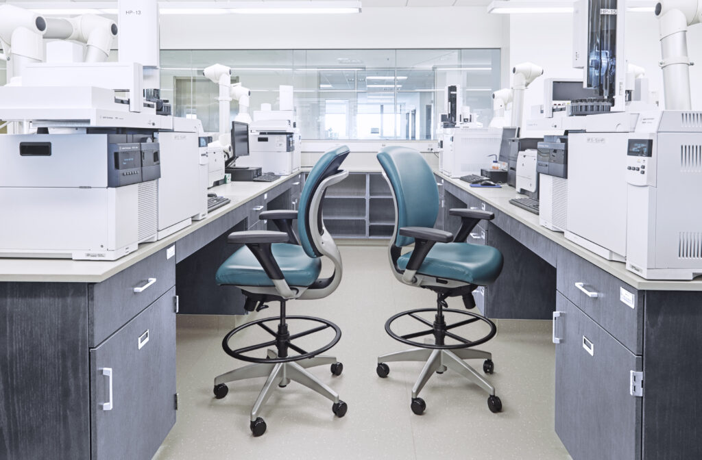 Ever Chairs – 24/7 MedTech Seating